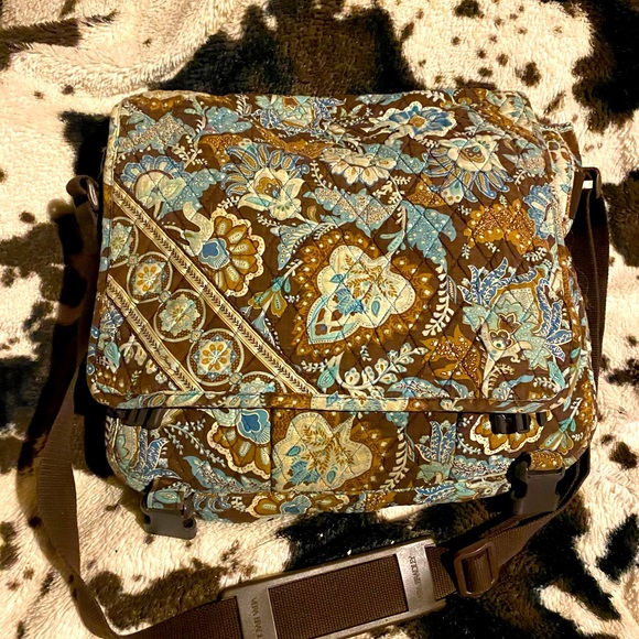 Vera Bradley | Bags | Vera Bradley Java Blue And Brown Paisley ...